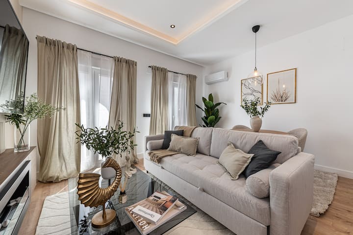 Piso De Lujo En Barrio Salamanca 2 Hab. + 2 Baños - Madrid