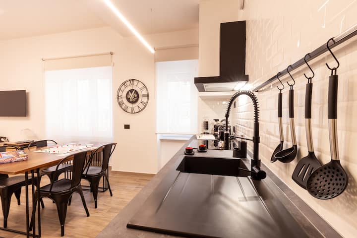 Roma City Life · Industrial -