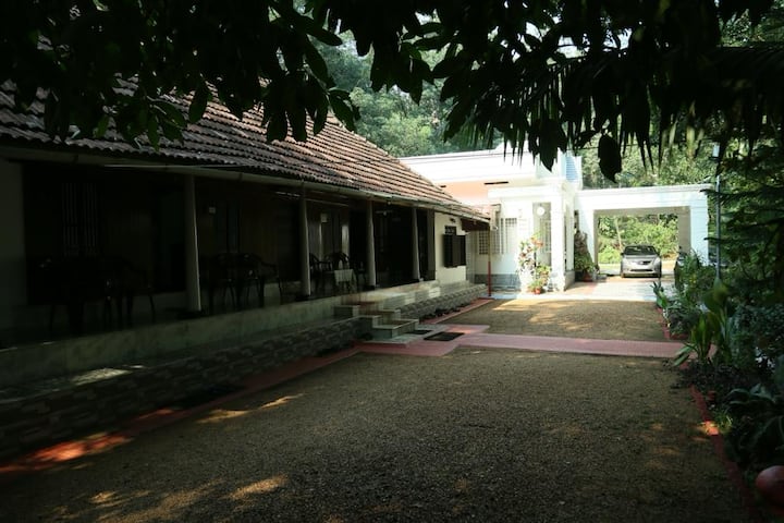 The Vadasseril Manor - Pala
