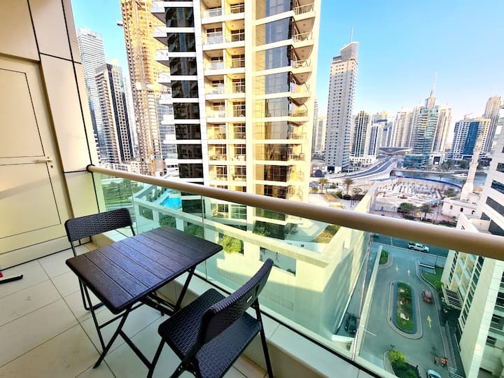 Newly Refurbished Studio In Marina| Pool Gym - Dubai Marina