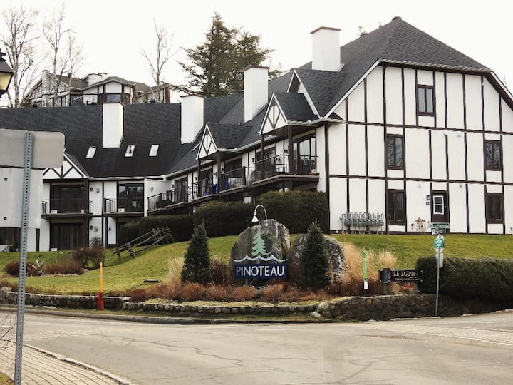 2 Br Discount Resort Condo Mt Tremblant - Mont-Tremblant