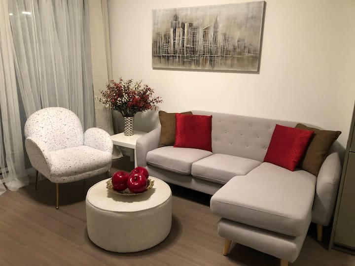 Sanctuary Near Home Of The Blue Jays - Toronto