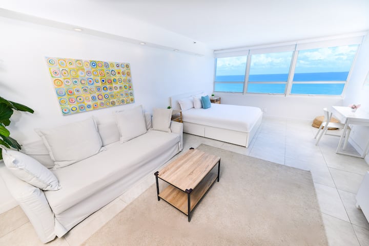 Ocean Views, King Bed • Pool •Gym•freevaletparking - Miami Beach