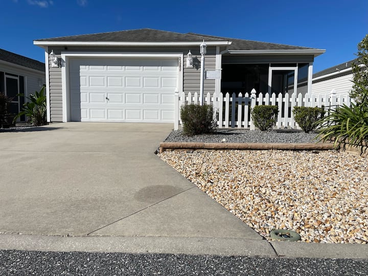 You're Home Away From Home! - The Villages, FL