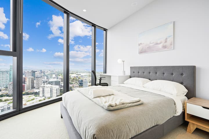 Glamorous 2br With Parking&sea View - Melbourne