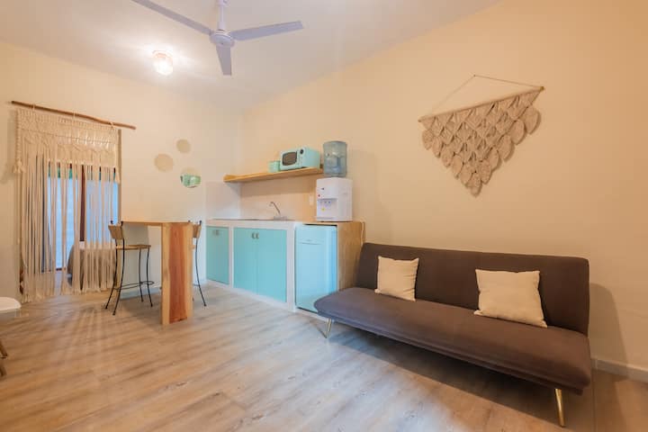 Bonito Estudio Cerca De La 5ta Con Alberca - Playa del Carmen