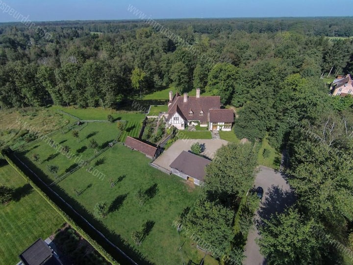 Rose Mansion - Zoersel
