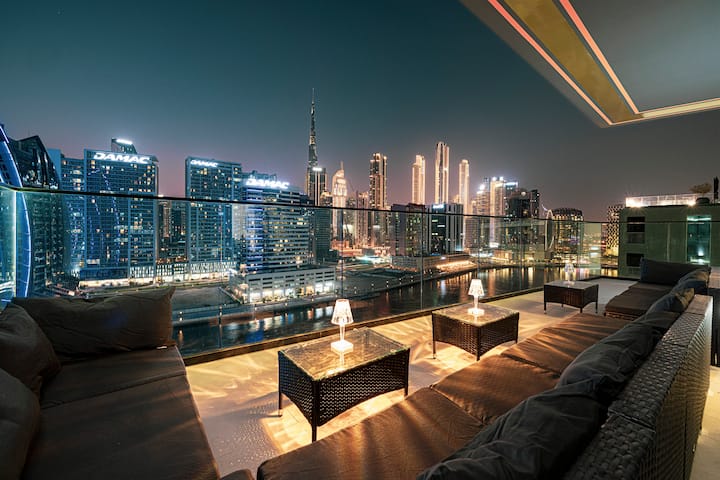 Lux 2 Br W/ Private Lounge I Burj And Lake View - Dubái