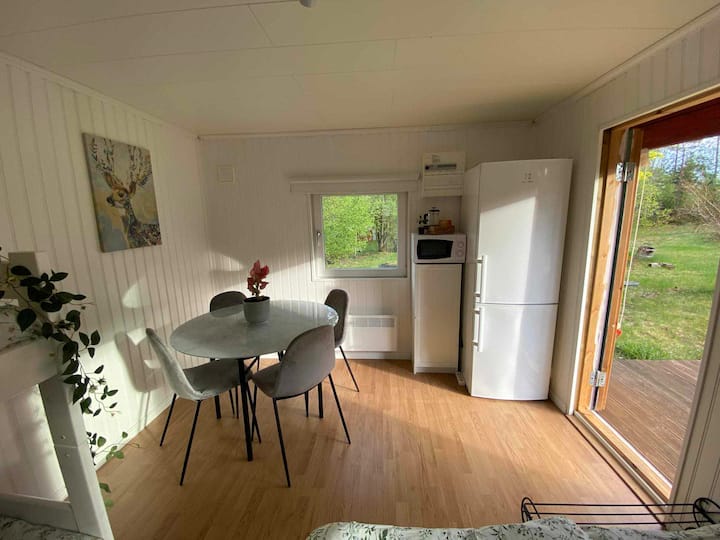Krötåsen. Stuga Inklusive Kajaker. - Arvika