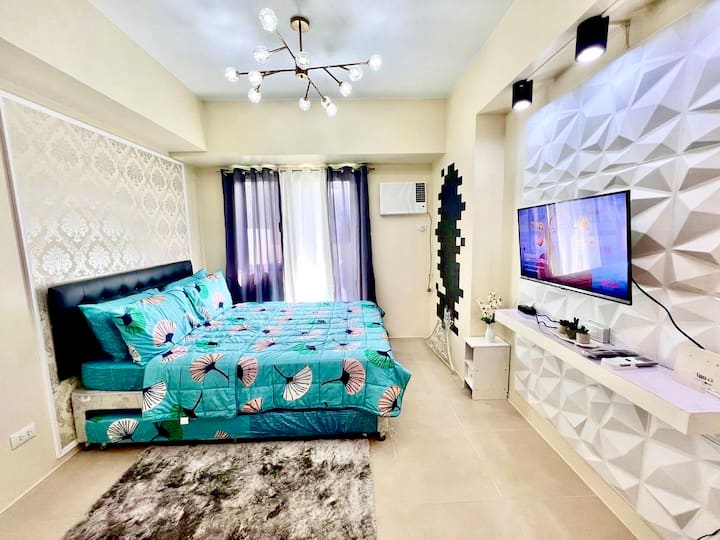 Tagaytay Palace Chamber - Tagaytay