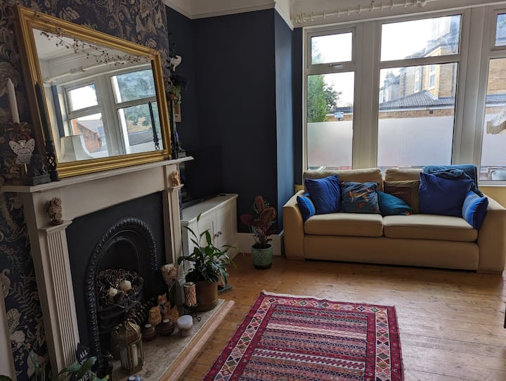 Double Room In A Cosy Victorian Terraced House - Stratford