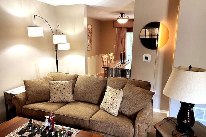 Cap City Cozy - Columbus, OH