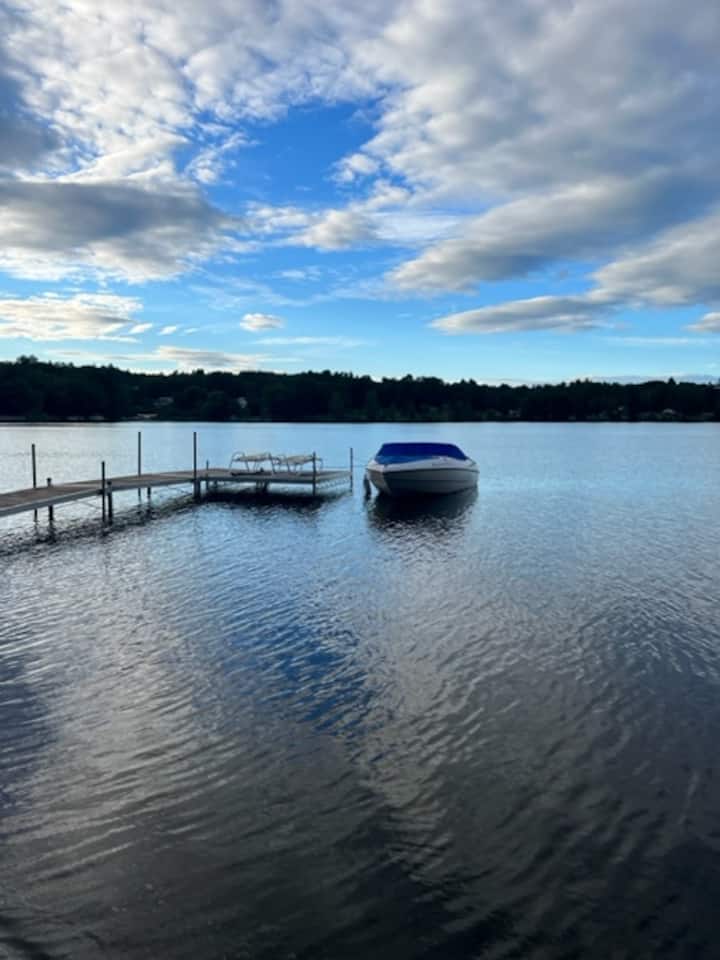 Rustic Lakefront Cabin On Beautiful Belgrade Lakes - Waterville, ME