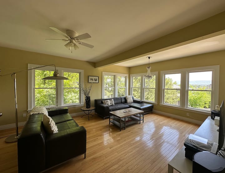 Spacious Family Home In The Heart Of State College - State College, PA