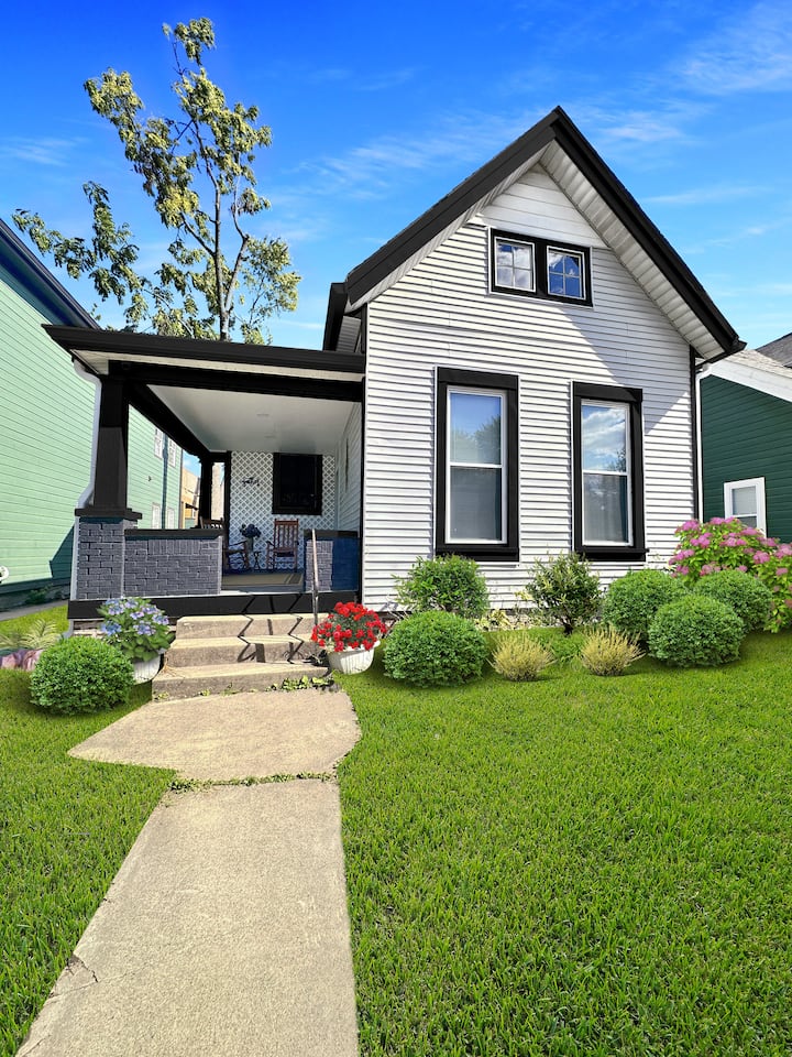 Spacious 4 Bedroom Haven - Indianapolis, IN