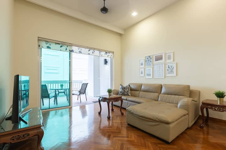 The Suites @ Straits Quay Marina - Penang