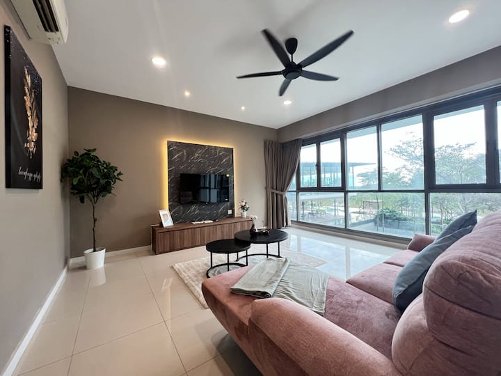 Doris Suite . Ir @ 3br 6pax Near Legoland - Iskandar Puteri