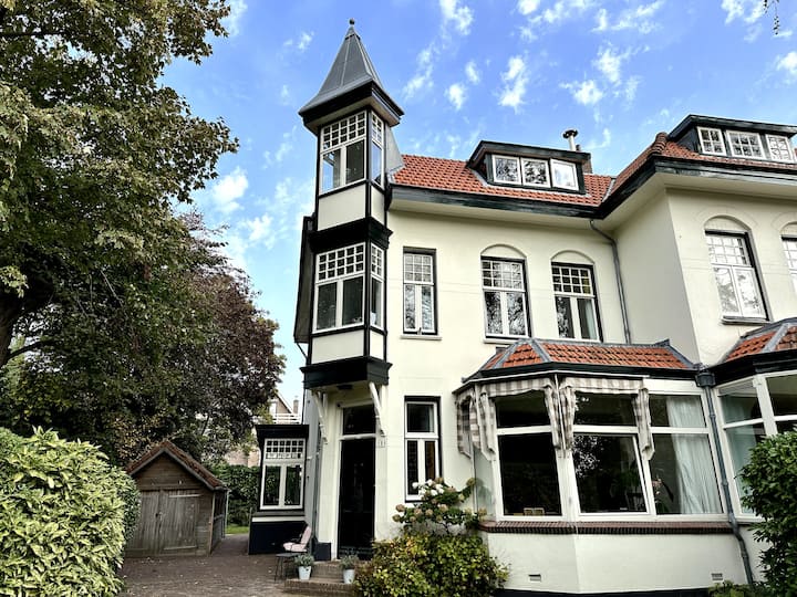 A Beautiful Family House - Zandvoort