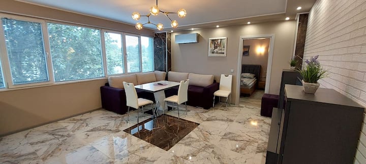 Luxurious In Comfort - Sofia