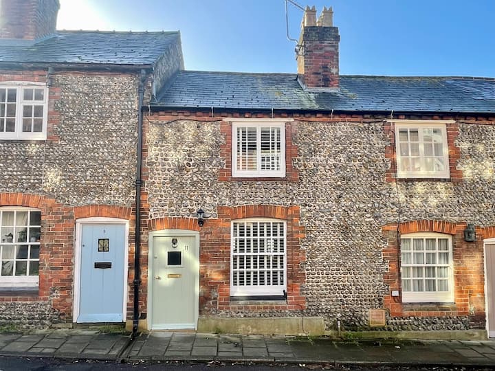 Quaint Cottage In Arundel - Arundel