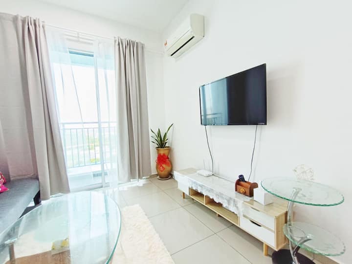 Entire 3br Unit Nice Pool View @Metropol - Bukit Mertajam