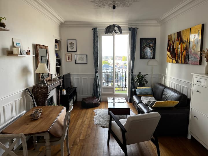 Appartement Cosy Face à La Gare - Maisons-Laffitte