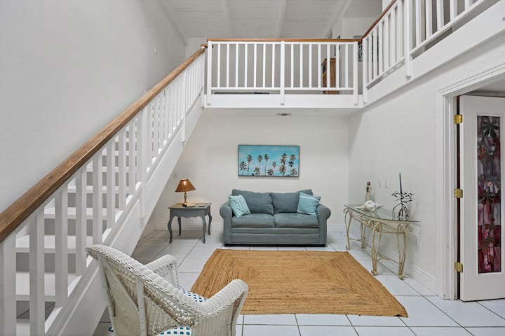 Architect's Waterfront Home Is A Fisherman's Dream - Manasota Key, FL
