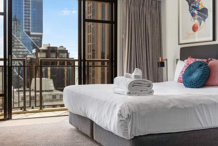 Stunning City Views - W Pool&gym - Auckland