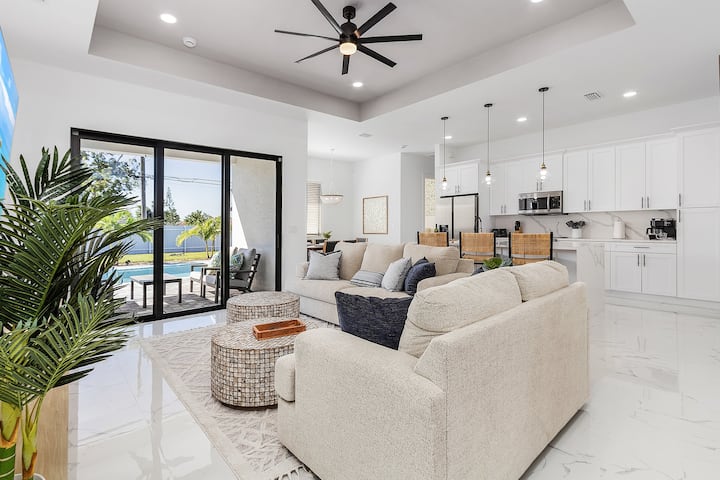 Heated Saltwater I Pool Game Room | Firepit I Bbq - Cape Coral, FL