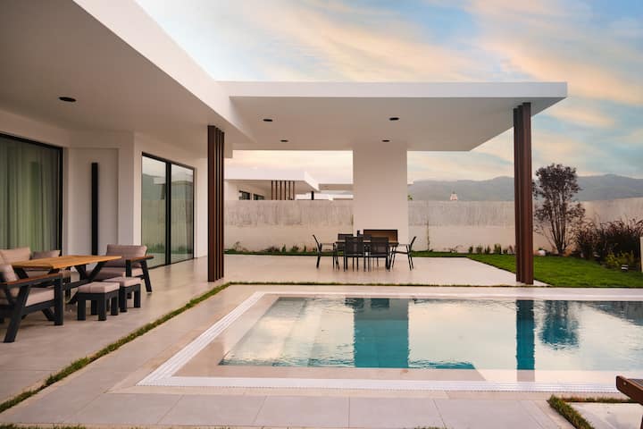 Ashta Suites / Color Block - Fethiye