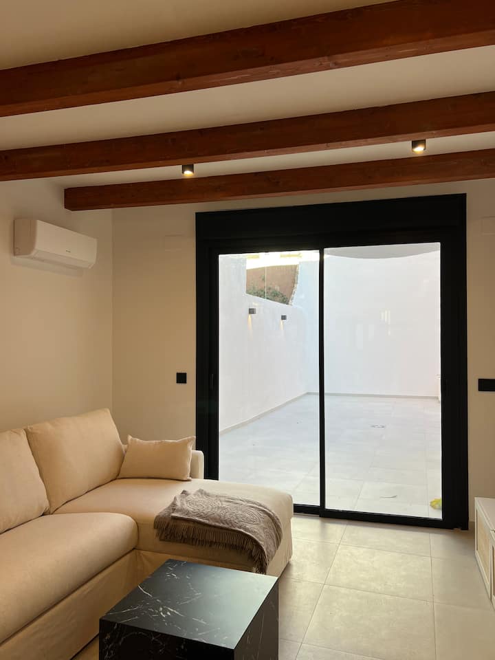Carud Nº15 By Losada.projects - Monforte de Lemos