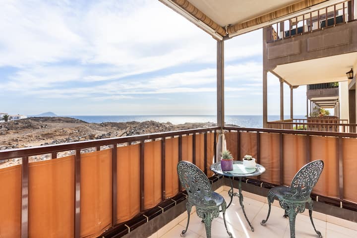 Live Balcon Del Mar - Tenerife South Airport (TFS)