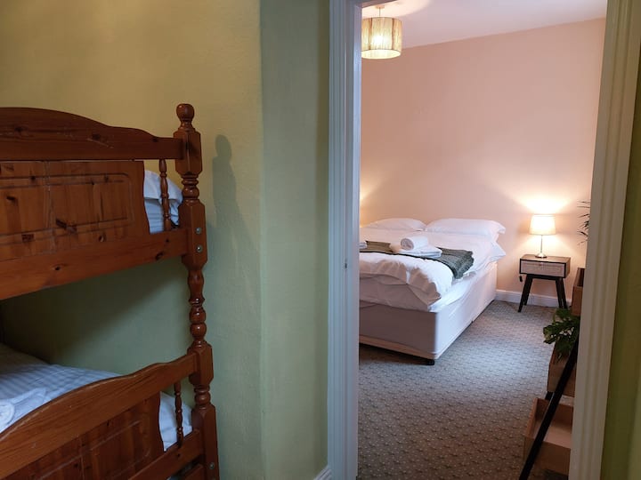 Family Room At Lion Hotel Exmoor Incl. Breakfast - Dulverton