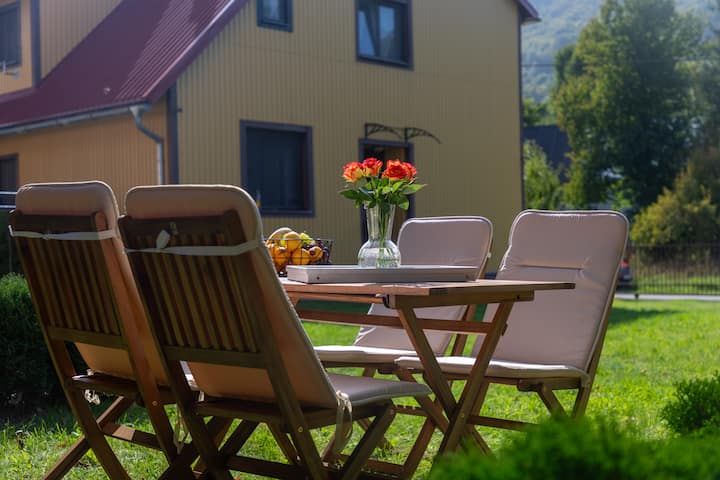 Kuca Za Odmor Sa 2 Apartmana - Delnice