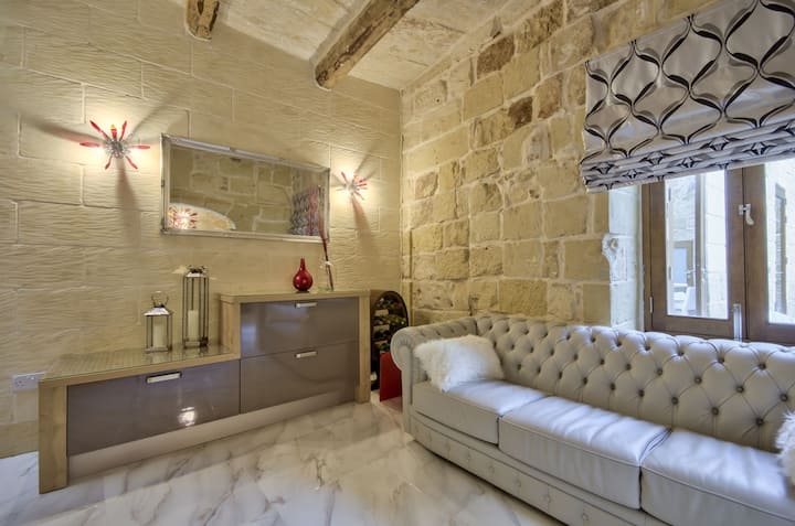 Relaxing Home Ta Rozamari With Private Pool & Spa - 몰타