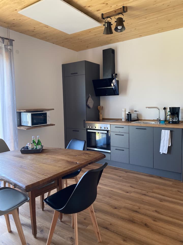 Ferienwohnung Hüttenzauber (50qm) 1-4 Personen - Buchloe