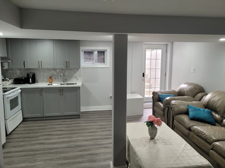 Basement Apartment - Brampton