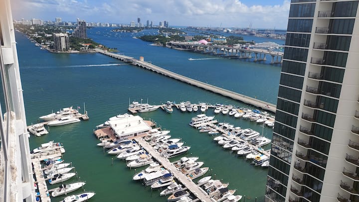 Water Views, Location, Amenities, Space! - Miami