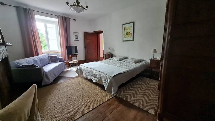 La Chambre D'hôtes Du Presbytère - Lac de Pareloup