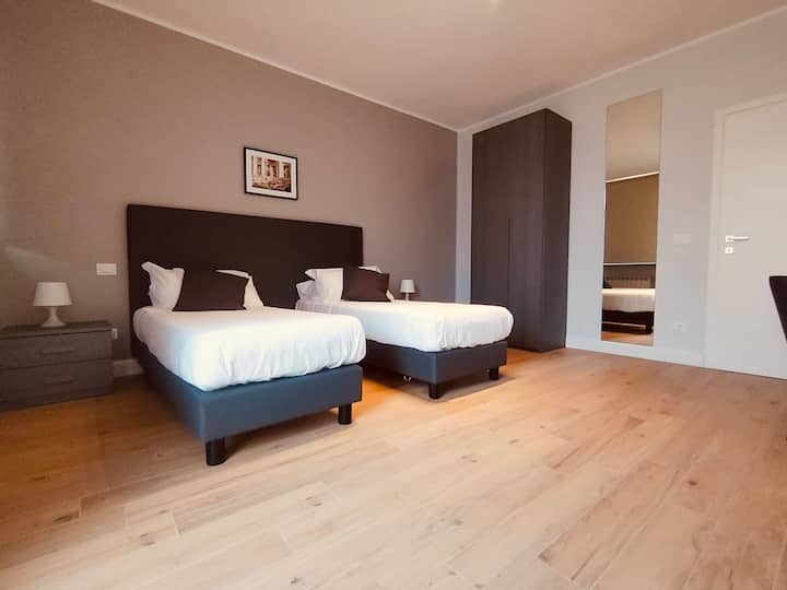 Monolocale Con Letti Singoli 22at - Asti