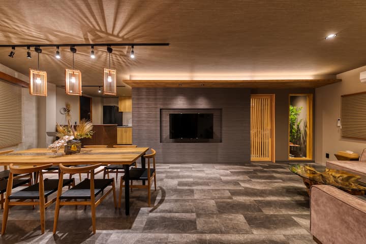 Entire House, Stylish 238㎡ 4 Min Walk To Jr Sta - Japan