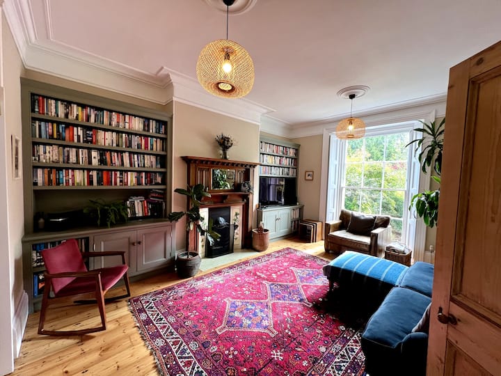 Large Luxury Home In City Centre - Exeter