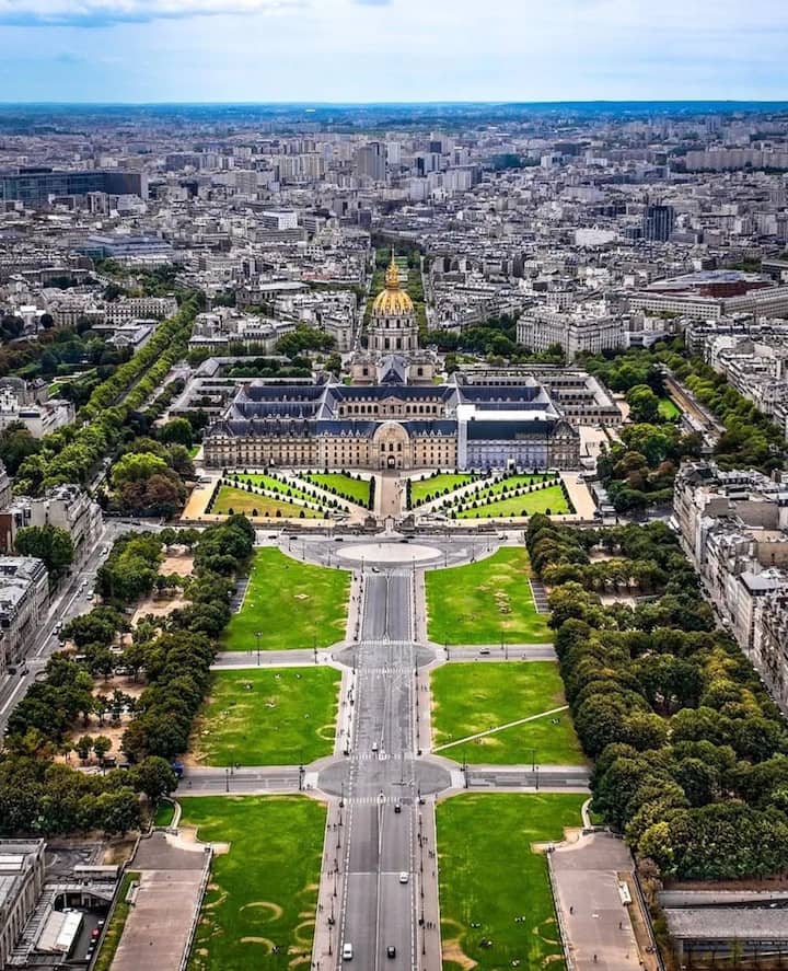Surcouf G : Invalides, La Tour Eiffel - Párizs