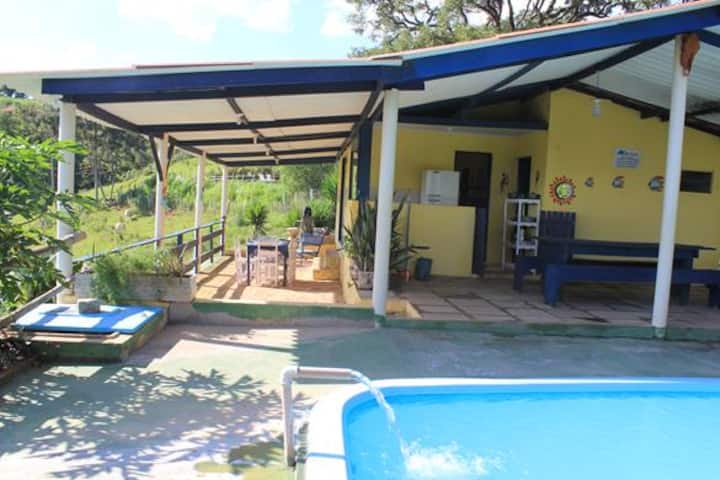 Sitio Piscina Churrasqueira Familia Empresas - Bragança Paulista