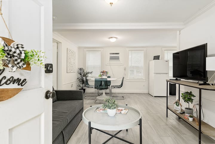 *2br Apartment* Downtown Lkld/lake Hollingsworth - Lakeland