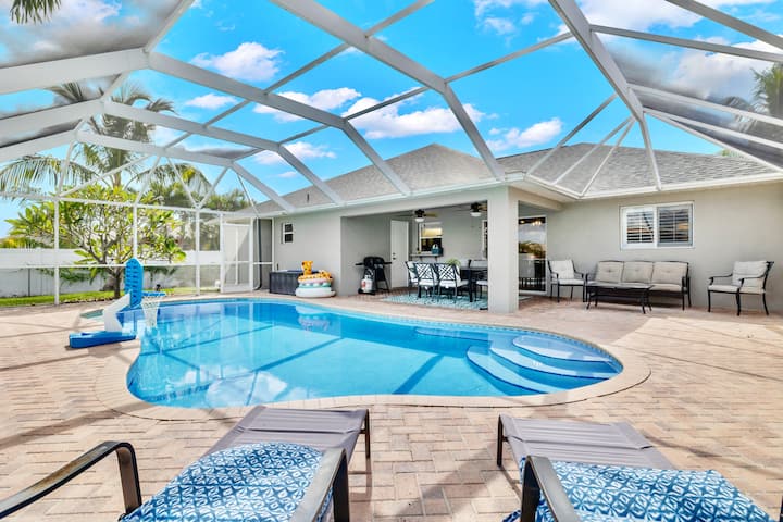 Modern & Private Cape Coral Retreat With Pool! - Cape Coral