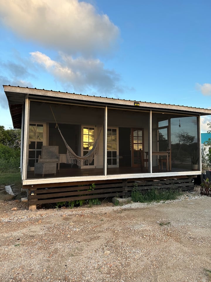 Belizima-one Bedroom Cabana With Full Kitchen - Belize