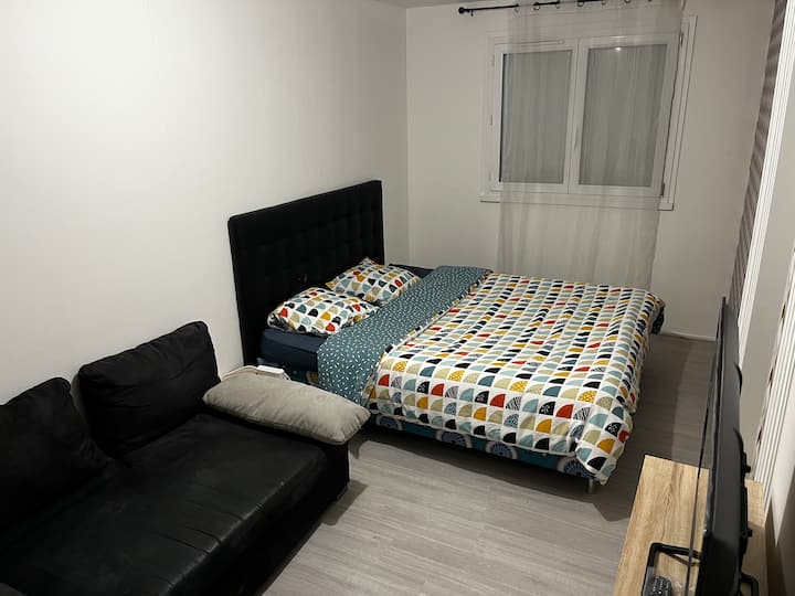 Grande Chambre 15m2 Paisible+mini Salon Avec Tv - Aix-en-Provence