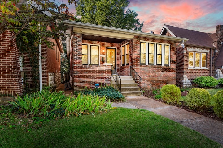 Guest: Clean Home, Safe Neighborhood, Dog Friendly - United States