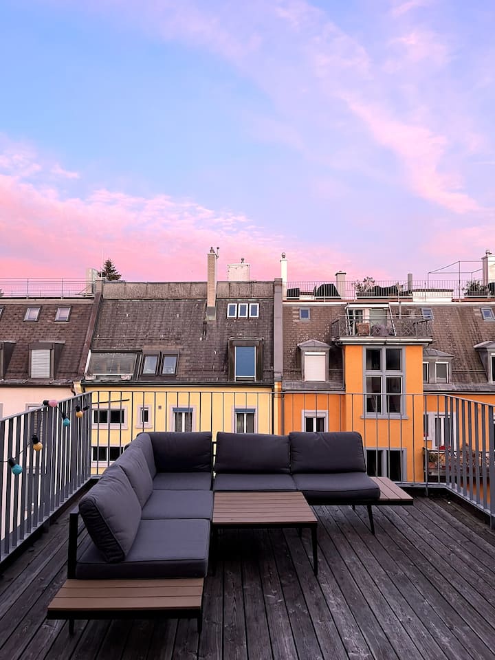 Modern Studio + Private Rooftop - Zürich